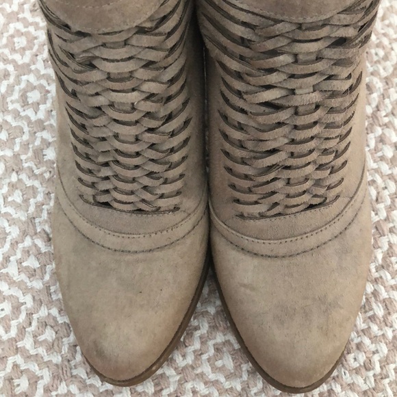 Fergalicious | Shoes | Tan Suede Fergalicious Boots | Poshmark